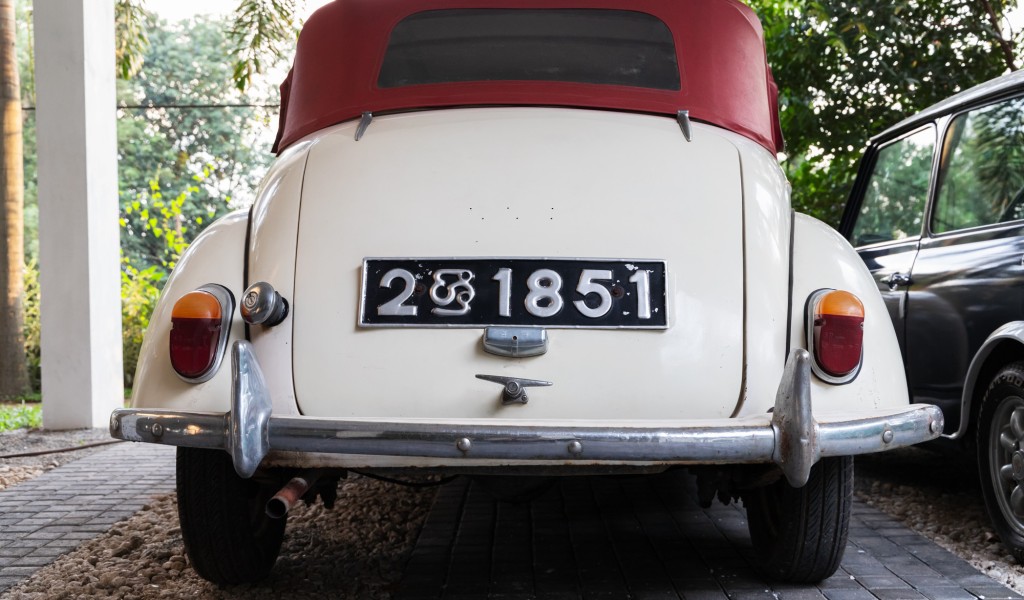 Fun Facts About Private Plates: UK Trends and History